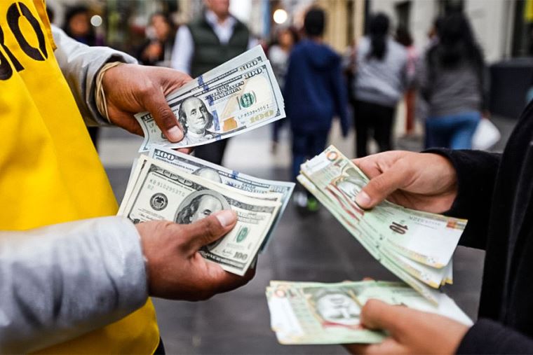  Conviene Comprar O Vender D lares Ahora Que Est A La Baja Qu Dicen