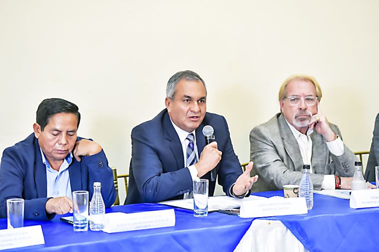 Mininter y Mancomunidad de alcaldes de Lima Este intensifican acciones ... Mininter y Mancomunidad de alcaldes de Lima Este intensifican acciones ...
