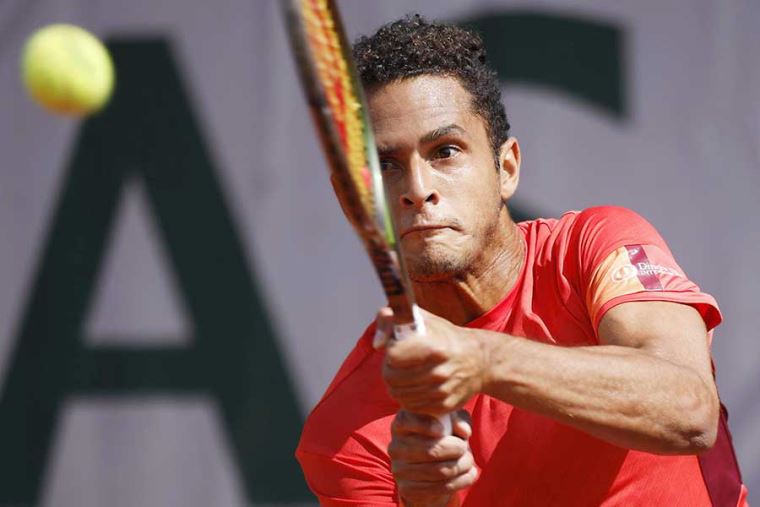 ¡hace Historia Juan Pablo Varillas Vence A Hurkacz Y Accede A Cuarta