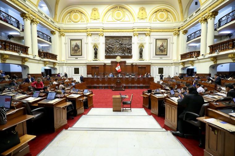 Pleno Del Congreso Aprueba Por Insistencia Ingreso De Docentes