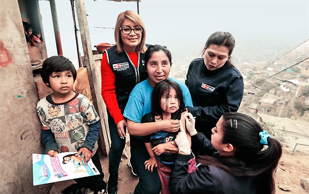 Vacunan a 800,000 niños contra sarampión y polio | Noticias | Diario ...